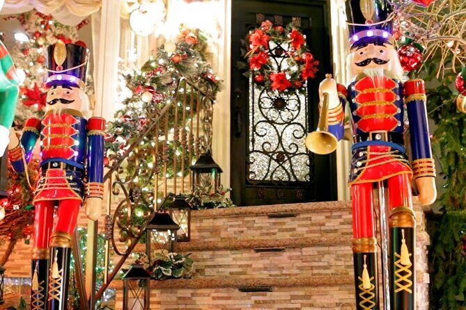 Dyker Heights Brooklyn Christmas Lights Walking Tour - Photos and Final Views