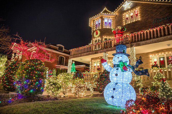 Dyker Heights Christmas Lights Express Bus from Times Square - Who Should Consider This Tour?