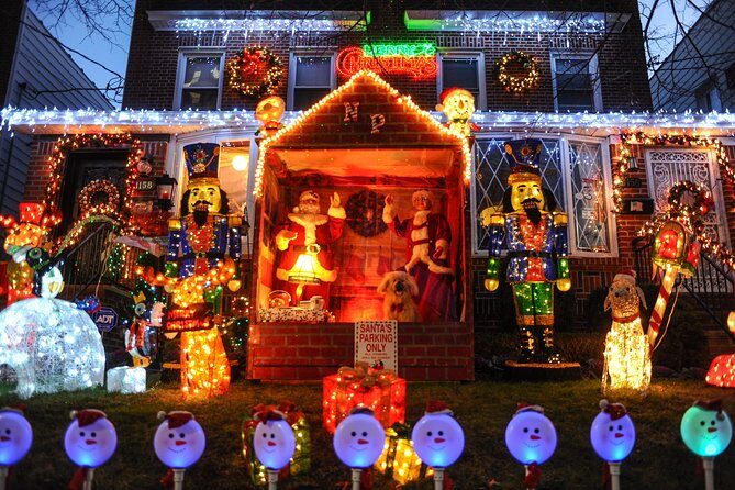 Dyker Heights Christmas Lights Express Bus from Times Square - The Sum Up