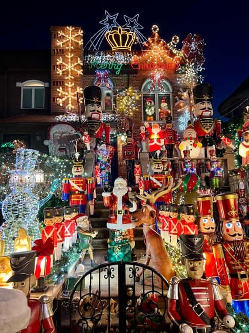 Dyker Heights Christmas Tour: Magic of Christmas in New York - Key Points