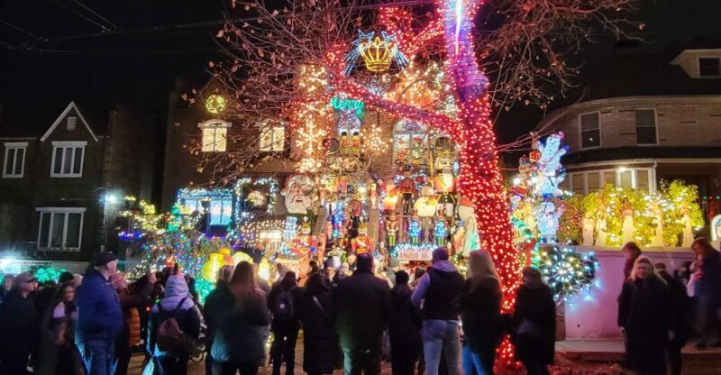 Dyker Heights Holiday Lights - Key Points