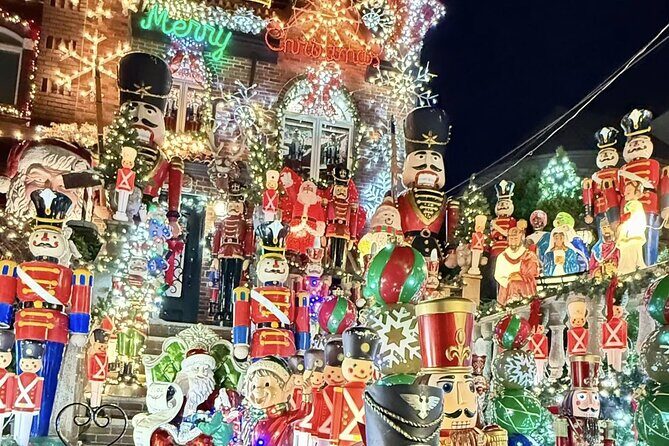 Dyker Lights Christmas Trolley Experience - The Pros and Cons of This Tour