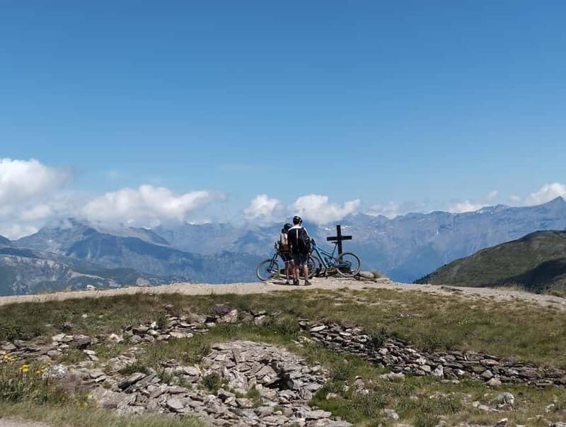 E-bike excursion in Sauze d'Oulx along the Assietta Road at 2,400mt - Key Points