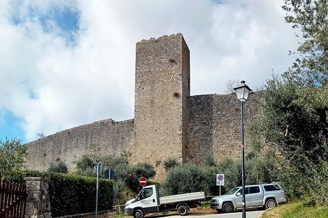E-Bike rental in Tuscany - The Sum Up