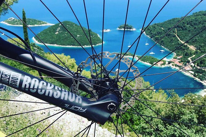 E bike rental National park Mljet - Navigating the Route and Trails