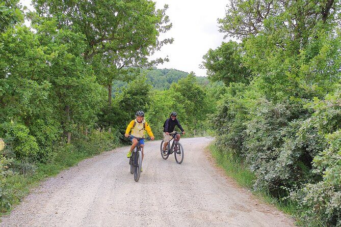 E-Bike Tour fortresses and mountains near the Free Baths of Saturnia - FAQ