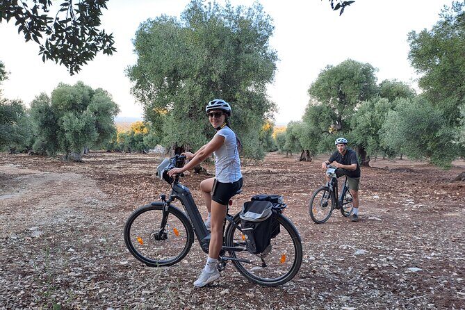 E-bike Tour in Ostuni, the centuries-old olive trees and the rock village - Key Points