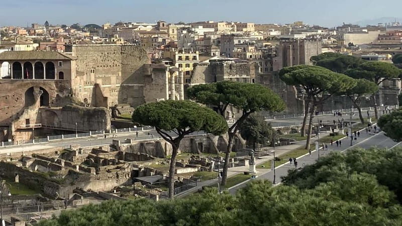 E-bike tour in the center of Rome - Key Points