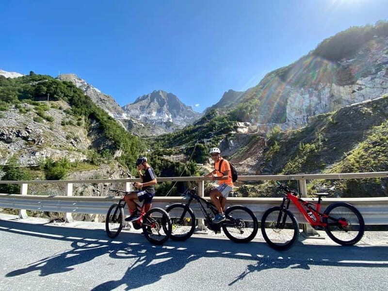 E-Bike Tour to the Carrara Marble Quarries with lard tasting - Introduction