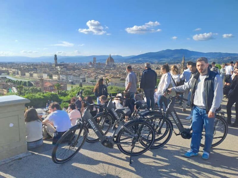 E-bike tour with Florentine tour guide, toast included - Scenic Views and Hidden Landscapes