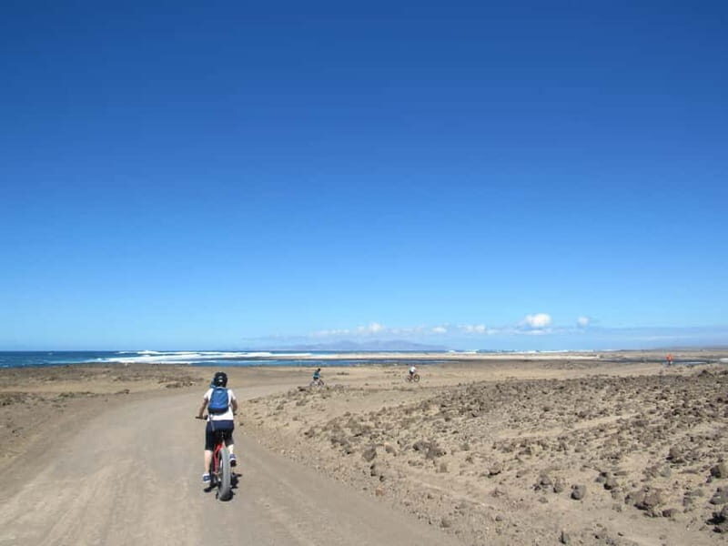 E-Biking among volcanoes - The Experience & Authenticity