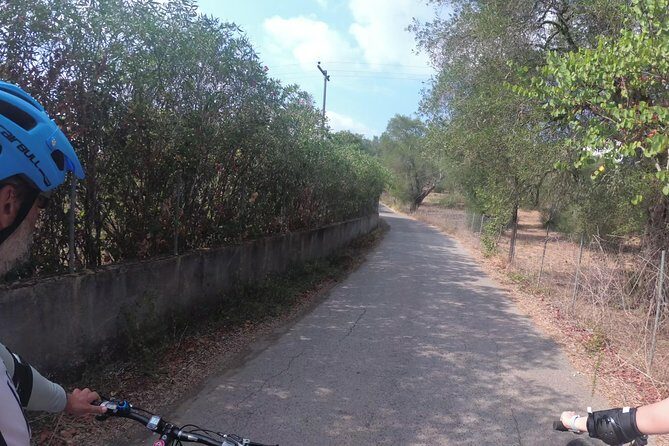 e-MTB Tour - Durrells Farm & Crab Lake [30Km - 18Mi] - Key Points