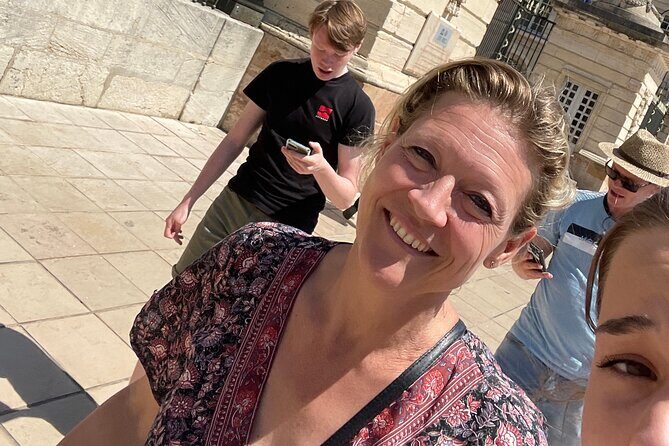 e-Scavenger hunt Montpellier: Explore the city at your own pace - Ease of Use and Practical Aspects