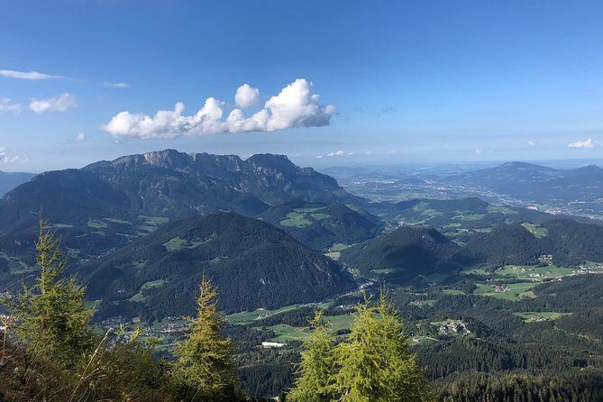 Eagle's Nest, Berchtesgaden and Ramsau with famous church and lake - FAQ