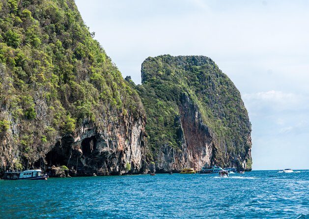 Early Bird Phi Phi Islands Adventure From Khao Lak - Who should consider this tour?
