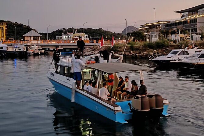 Early Bird Speedboat Group Tour : Explore Komodo Ahead of Crowds - Key Points