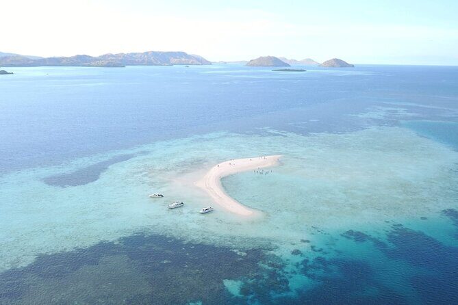 Early Bird Speedboat Group Tour : Explore Komodo Ahead of Crowds - The Sum Up