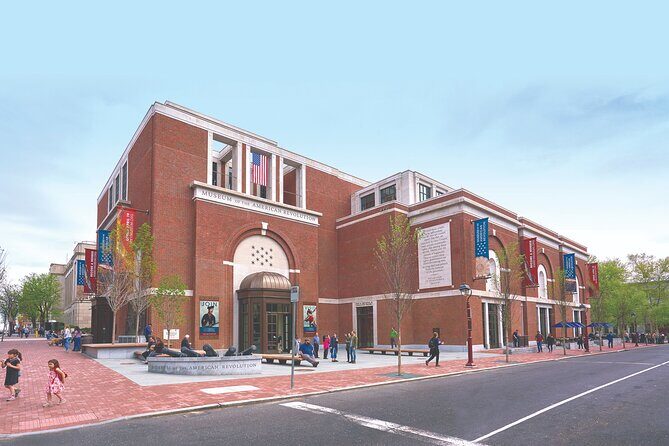 Early Entry: Museum of the American Revolution Admission & 1-Hour Guided Tour - Overview of the Experience
