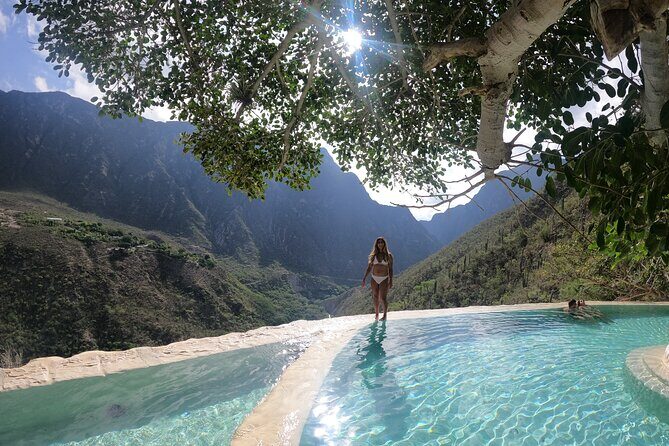 Early & Express Tolantongo Hot Springs - Authenticity and Cultural Touches