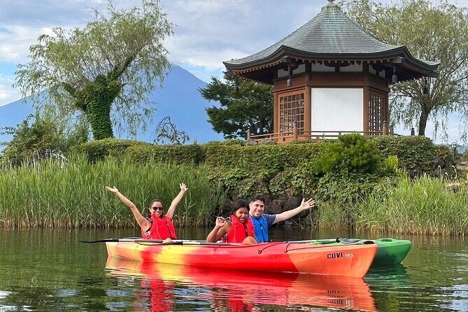 Early Morning Kayaking With Views of Mt Fuji at Lake Kawaguchiko - What Makes This Tour Stand Out