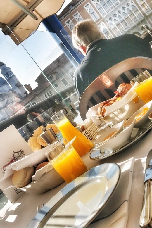 Early Morning Photo Tour and Breakfast in a Luxury Location - FAQ