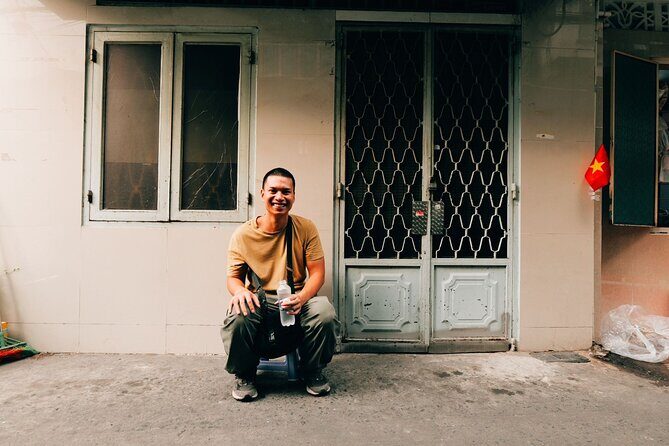 Early Riser Walk: Grandma Noodles, Cafe, Exotic Fruits & History - Practical Details