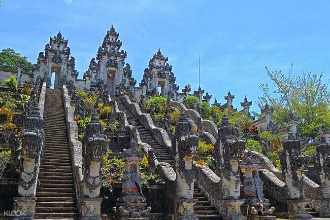 East Bali and Lempuyang Temple Tour - Transportation & Group Dynamics