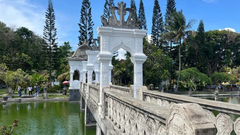 East Bali: Lempuyang temple, Tirta Gangga, Taman Ujung - The Sum Up