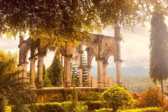 East Bali Tour, Lempuyang - Tirta Gangga - Ujung Soekasada - Black sand Beach - Key Points