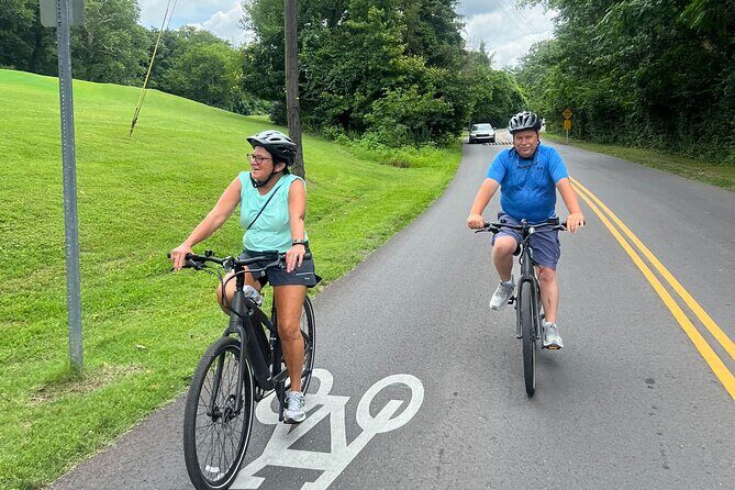East Nashville Neighborhood E-bike Tour - Discovering Lockeland Springs and the Quintessential Neighborhood