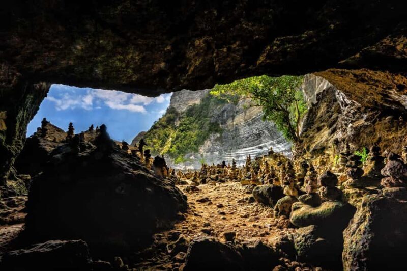 East Nusa Penida With Tembeling Beach Natural Pool - Detailed Breakdown of the Itinerary