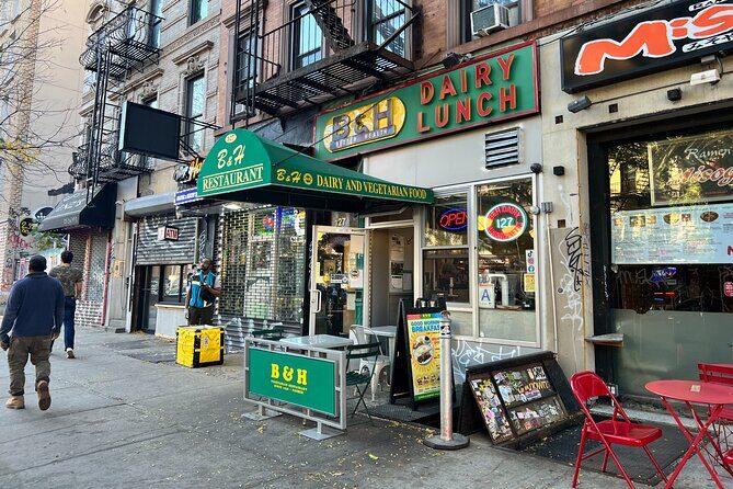 East Village Noho Food Tour - Guides and Experience