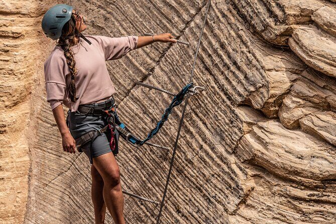 East Zion Elk Heart Cliffs Via Ferrata and Rappelling (3Hr) - Key Points