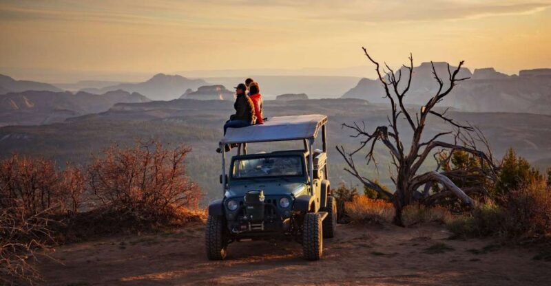 East Zion: Top of the World Sunset Jeep Tour - Key Points