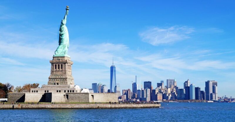 Easy Access Statue of Liberty & Brooklyn Bridge Discovery - Exploring the Best of New York: Easy Access Statue of Liberty & Brooklyn Bridge Discovery
