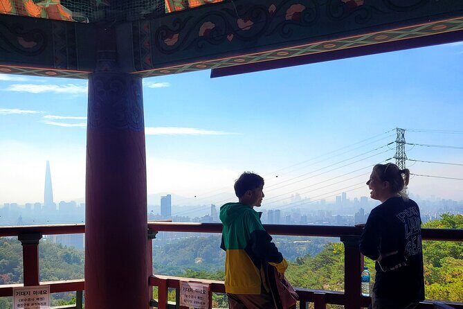 Easy hike in Achasan next to river & Old temple with legend - Visiting Daeseong-Am: A Temple with a Legend