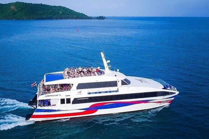 Easy Island Transfer from Phi Phi Island to Koh Tao - A Practical and Scenic Sea-to-Shore Journey
