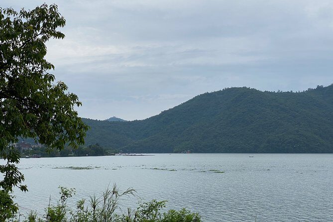 Easy Short Hiking along the Beautiful Fewa Lake - A Closer Look at Each Stop