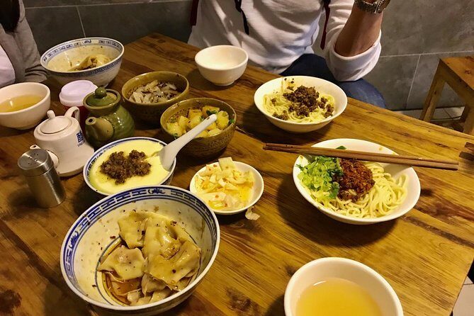 Eat and Live Like a Local: 4-Hour Local Life Experience and Street Food Tasting - Who Is This Tour Best For?