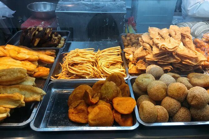 Eat Like a Local! Beijing Private 2 Hour Breakfast Tour in Hutong - Transportation and Logistics: What You Need to Know