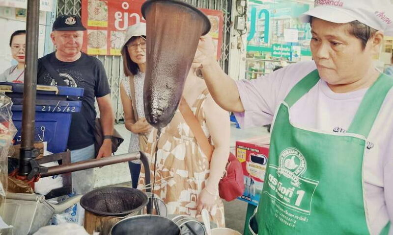 Eat Street Food and Drink like a Local in Bangkok - Why This Tour Works Well