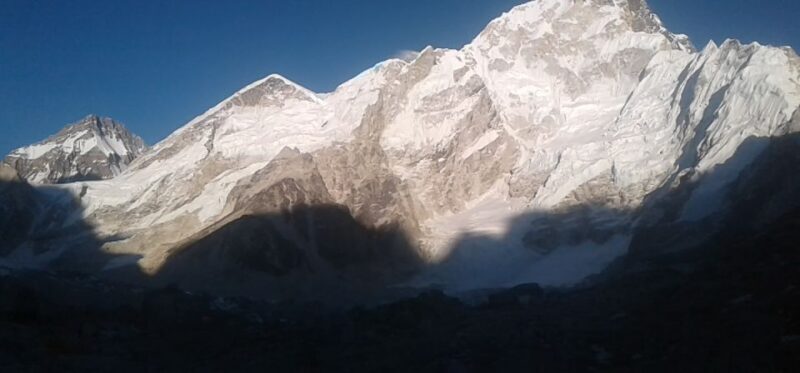 EBC Trek and Fly Back by Helicopter - An Introduction to the Everest Base Camp Helicopter Tour