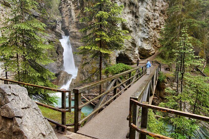 eBike and Hike Banff to Johnston Canyon small group guided program - Practical Details and Tips