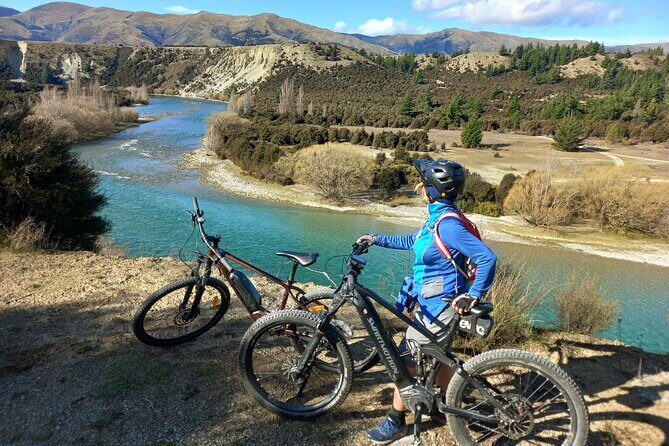 ebike tour lake Dunstan wine tasting - What Travelers Love and What Could Be Better