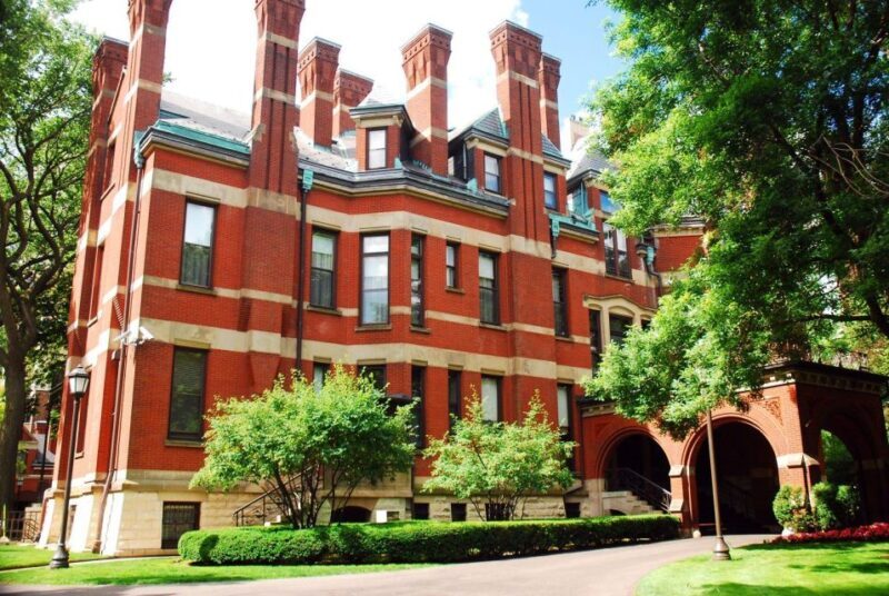 Echoes of Elegance: Chicagos Architectural Splendors - Introduction: Why This Tour Stands Out