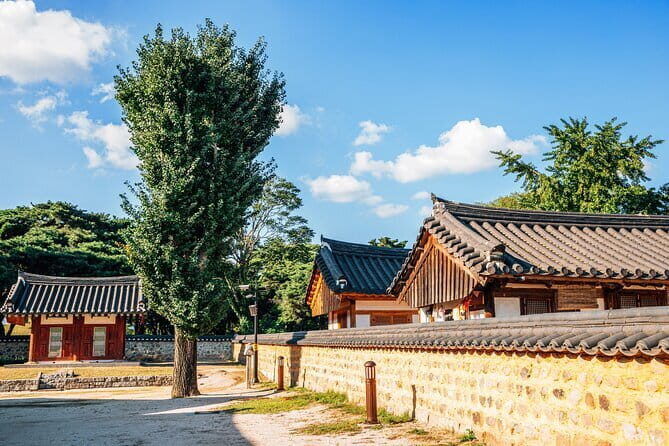 Echoes of Silla Gyeongju Historical Guided Day Tour from Busan - Exploring Gyeongju Gyochon Traditional Village