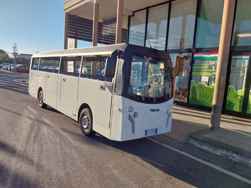 Eco-Friendly Pisa: The Electric Minibus Experience - A Closer Look at the Electric Minibus Tour