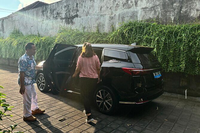 Eco Friendly Premium Electric Vehicle Airport Transfers - FAQ