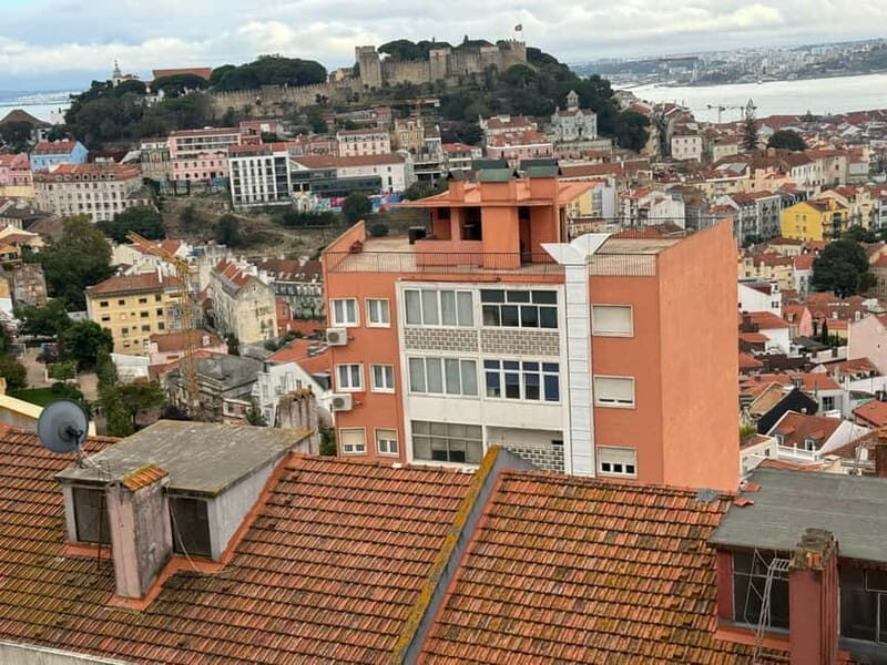 Eco Tuk Tours Lisbon - Key Points