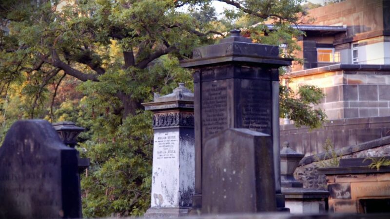 Edinburgh: 2-Hour Ghost Tour in Spanish - Final Thoughts